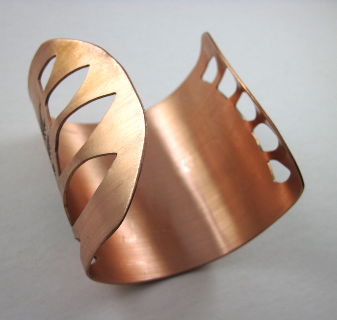 The Last of Us Ellie's Fern and Moth Tattoo Bracelet - Etsy