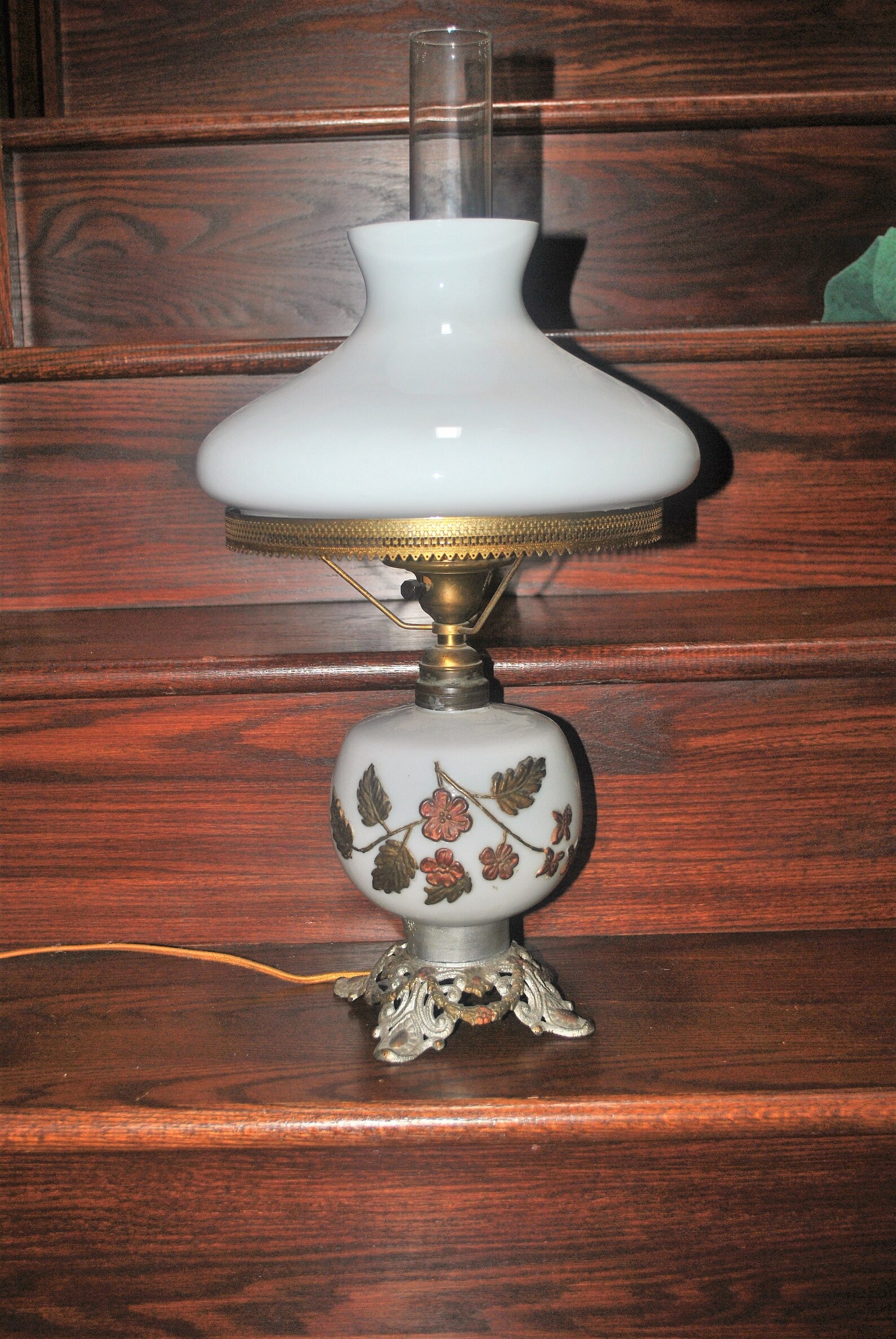 Vintage Milk Glass Electric Table Lamp 3 D Floral Aladdin And Milk Glass Shades Etsy