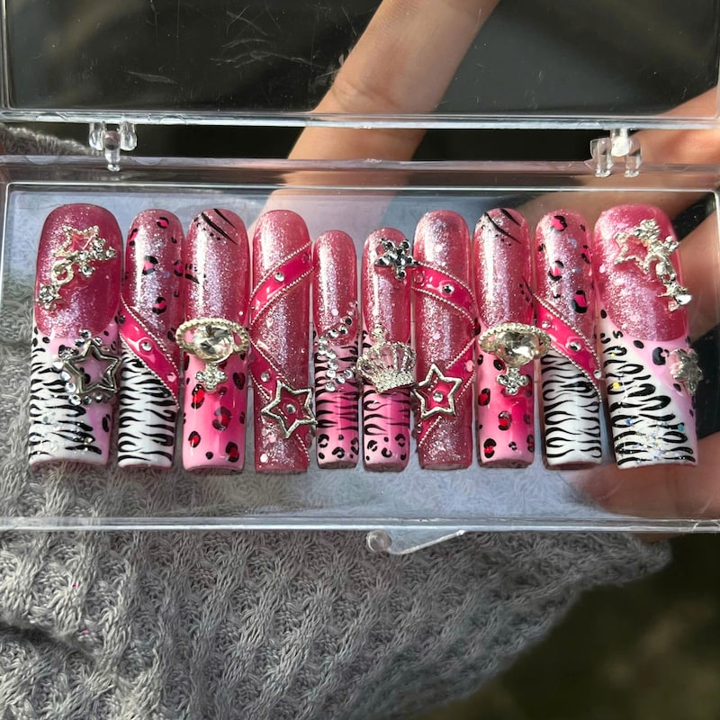 Y2k Mcbling Nails - Etsy