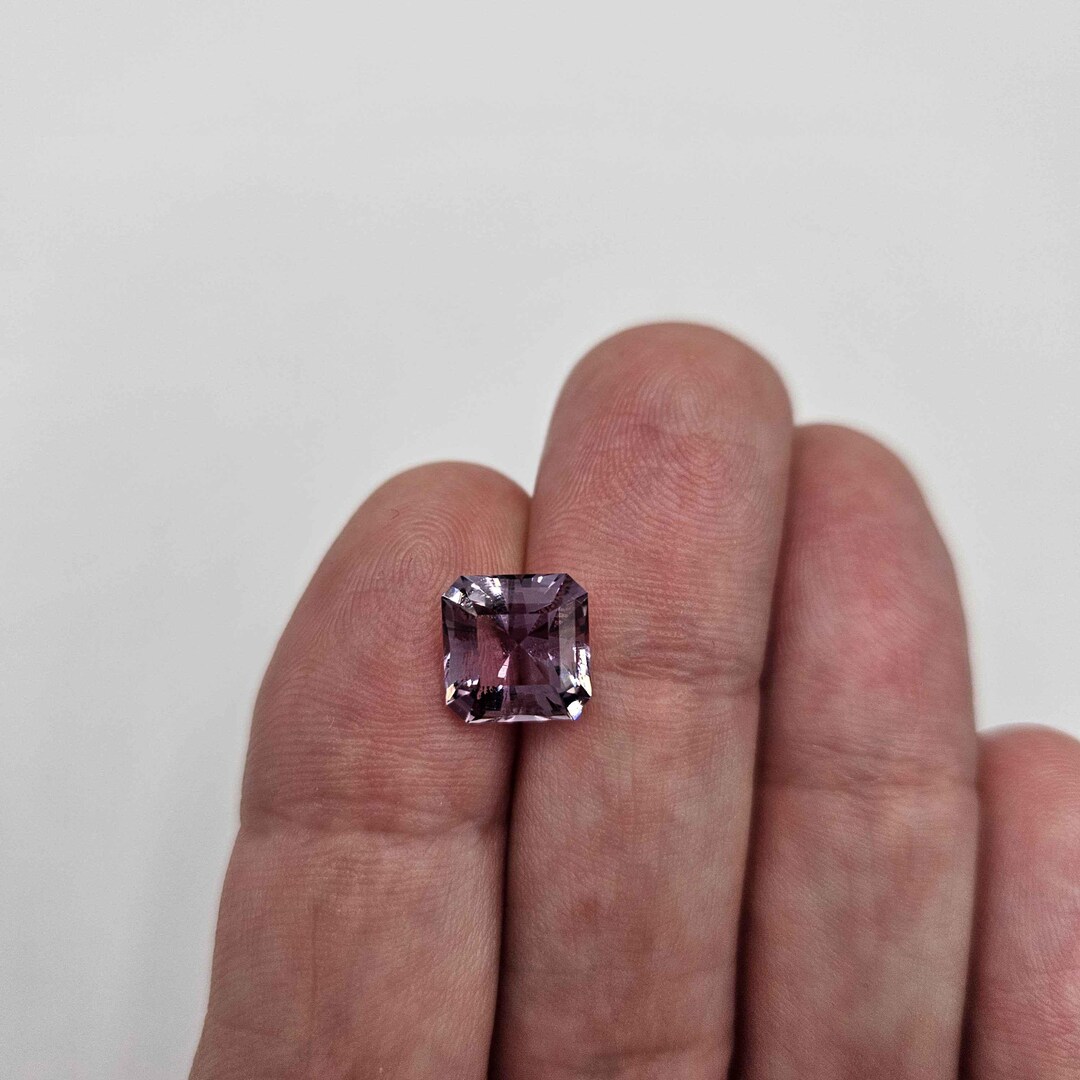 9mm, 3.32ct Brazilian Natural Amethyst Loose Gemstone - Precision Cut ...