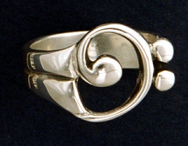 Bass Clef Ring - Etsy
