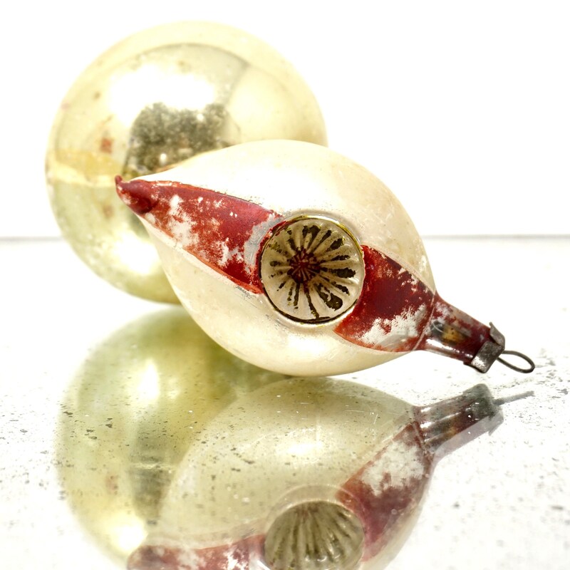 Red Distressed Ball - Etsy