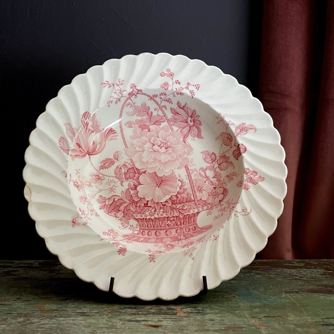 Vintage Bowl Royal Staffordshire Pink Dinnerware Charlotte Clarice ...