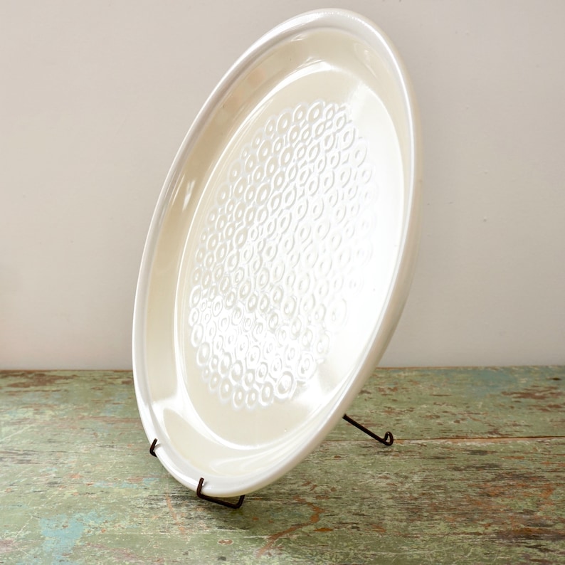 Vintage Round Platter off White Pottery Chop Plate Mikasa - Etsy