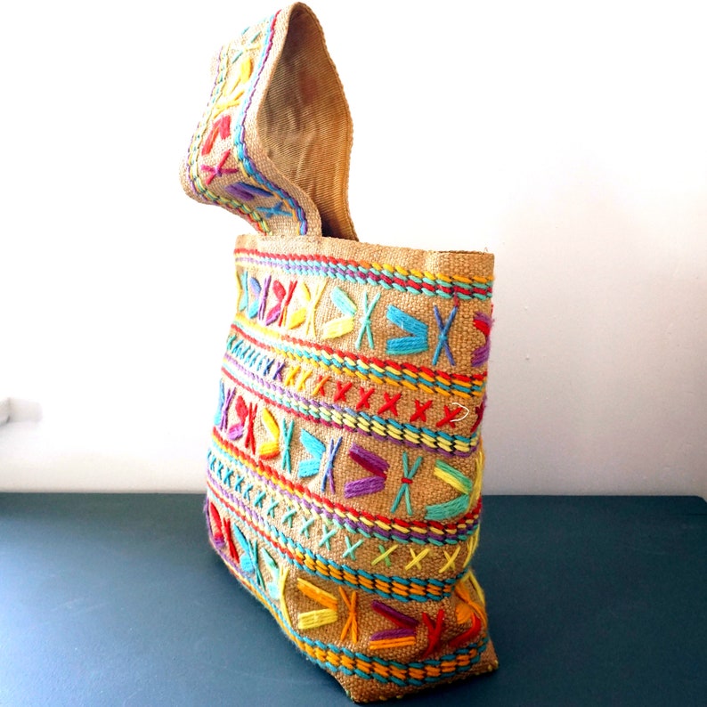 Vintage Handbag Rainbow Woven Purse Crewelwork Multicolor Yarn Beige ...