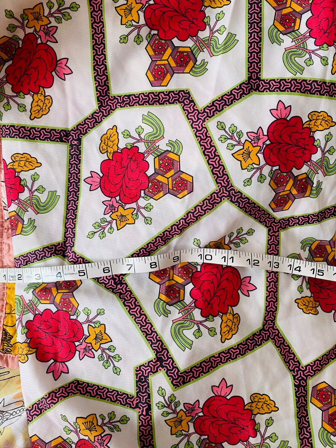 Vintage Polyester Flower Power Roses Mod Groovy Sixties Fabric Hippie ...