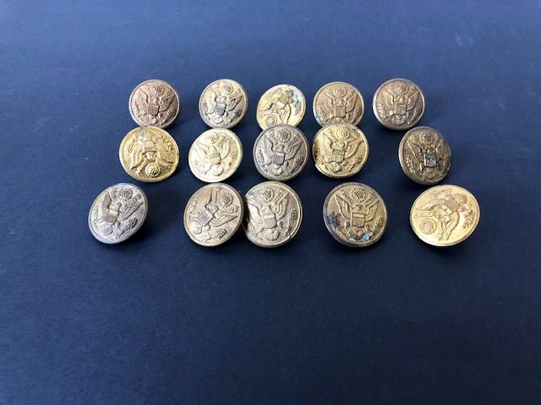 Genuine American Military Buttons . WW2 Military Clothing Accessory ...