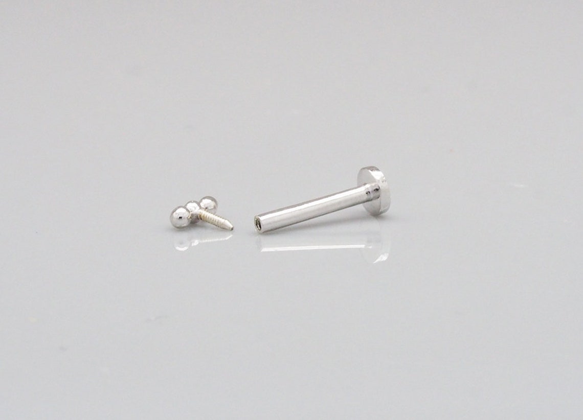 Three Ball SCREW Flat Back Tragus Piercing Cartilage Earring - Etsy