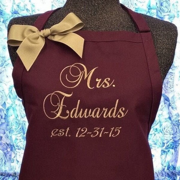 Monogrammed Aprons - Etsy
