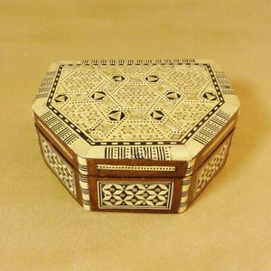 MOROCCAN INLAY JEWELRY Box Hexagonal Shape | Etsy