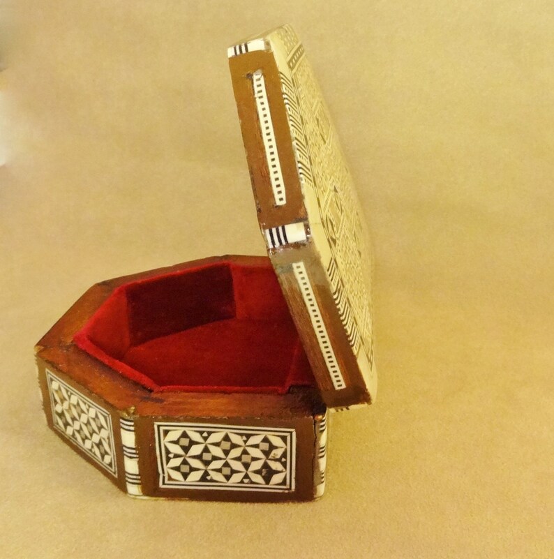 MOROCCAN INLAY JEWELRY Box Hexagonal Shape | Etsy