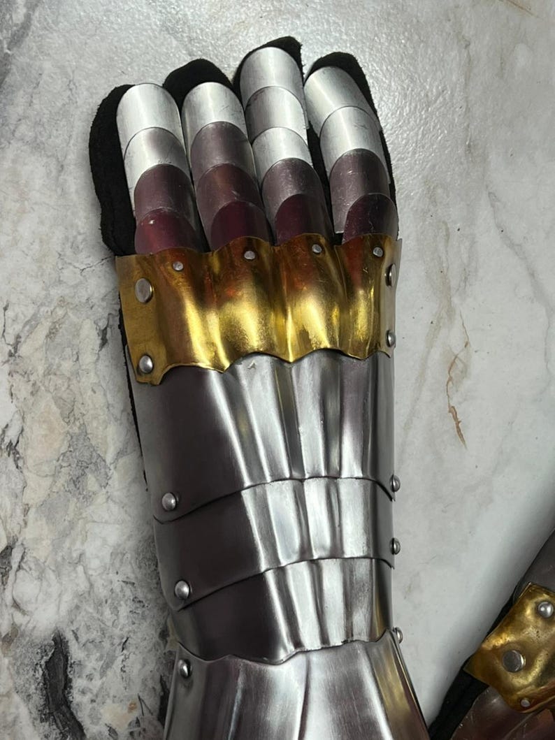 Steel Knight Gauntlet Gloves | Medieval Articulated Armor Hand ...