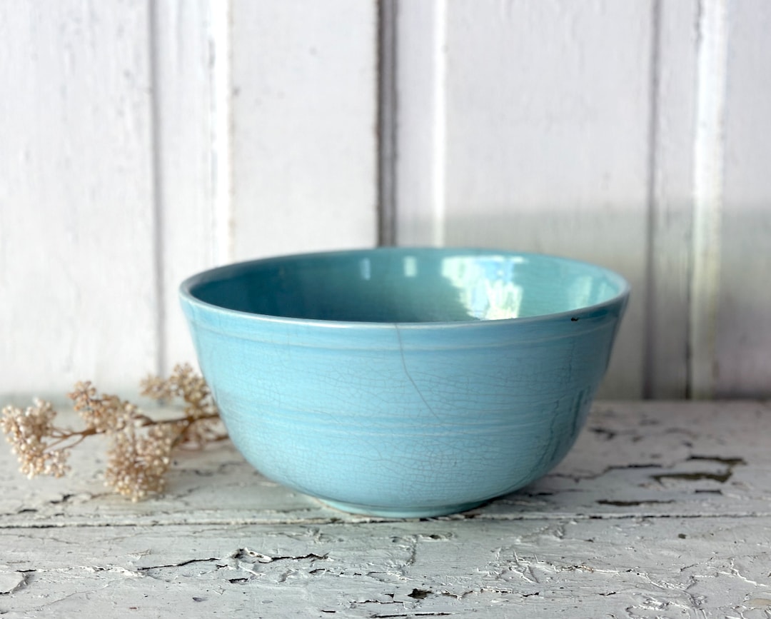 Vintage Robins Egg Blue Bowl Seville USA Pottery Bowl Light Blue Mixing ...