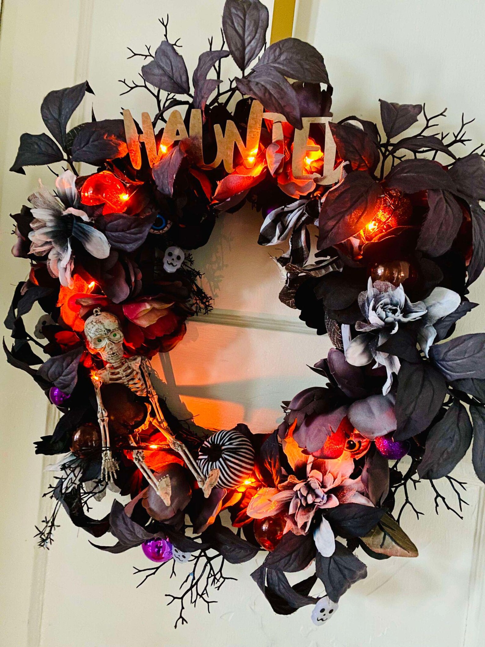 Spooky Halloween Skeleton Light up Wreath - Etsy