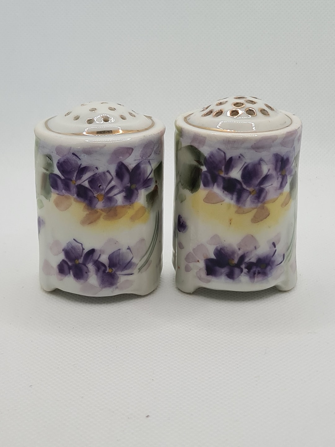 Vintage Nippon Hand Painted Violets Salt and Pepper Shakers - Etsy