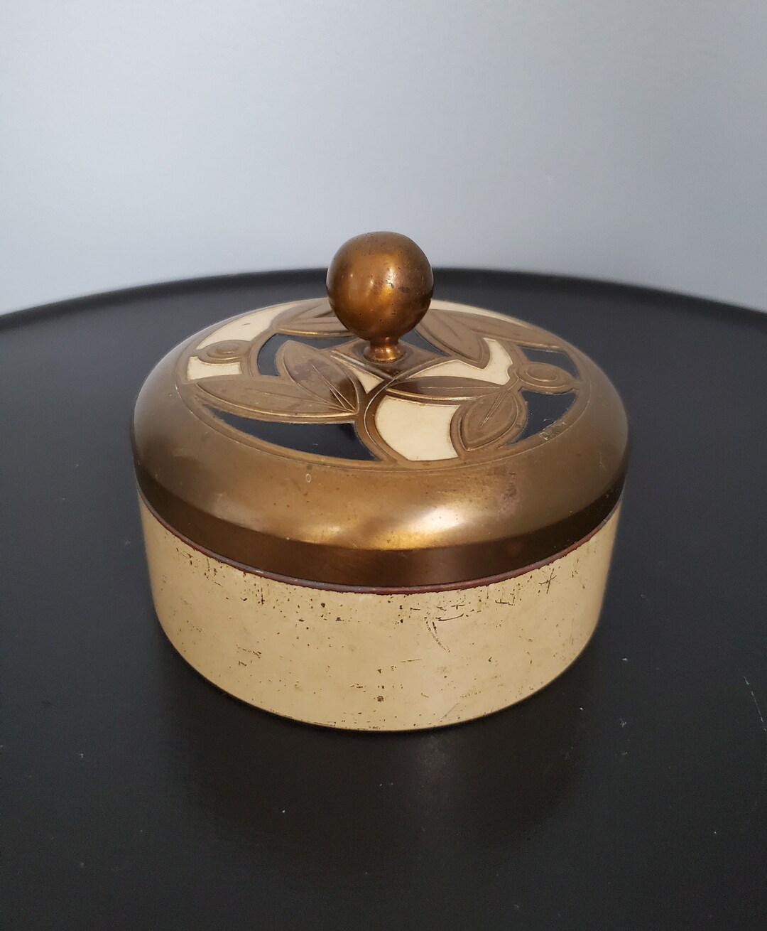 Vintage Chase Art Deco Vanity Powder Dish - Etsy