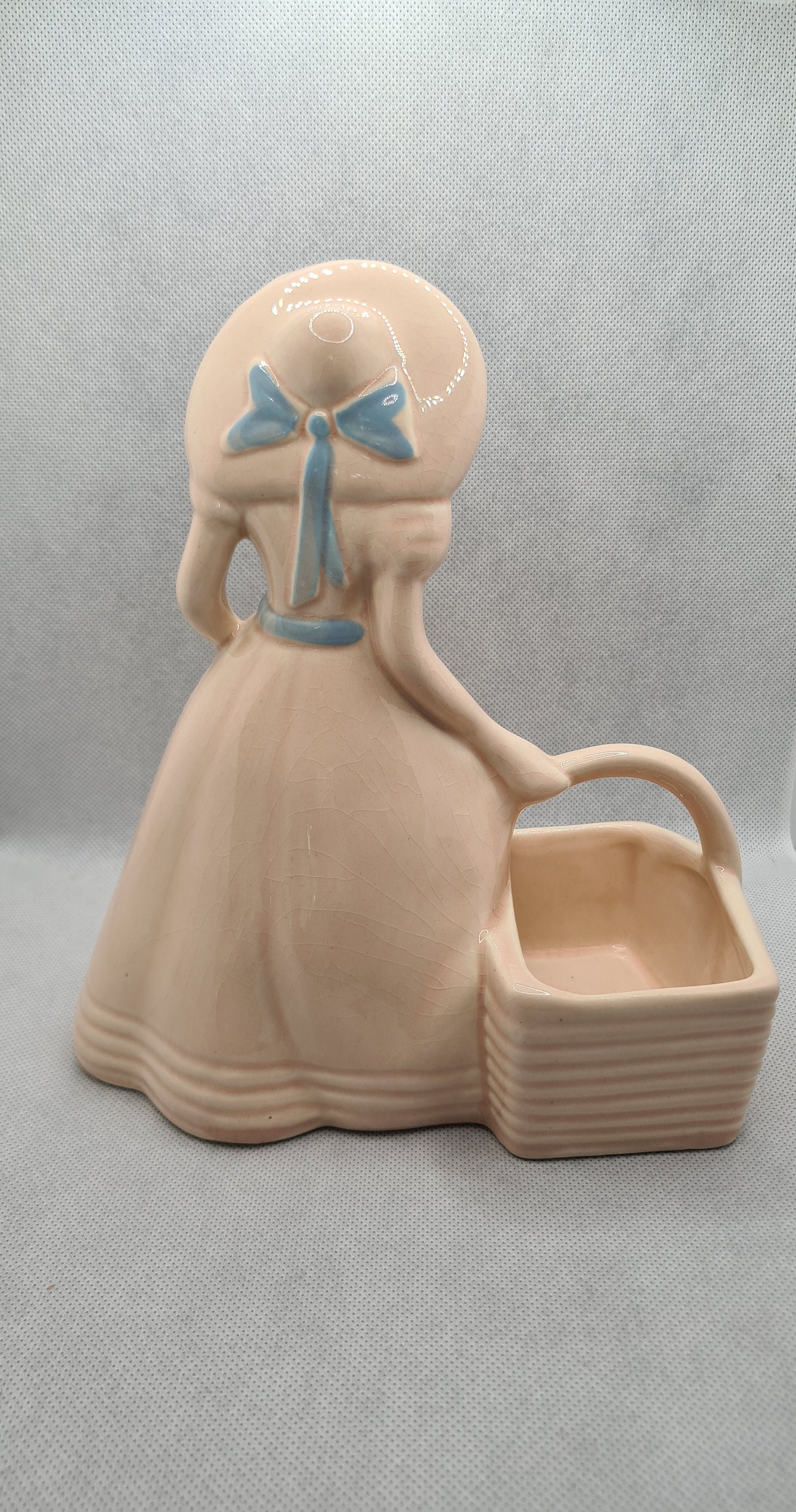 Vintage Hull Pottery 954 Southern Blue Bonnet Belle With Planter Basket ...