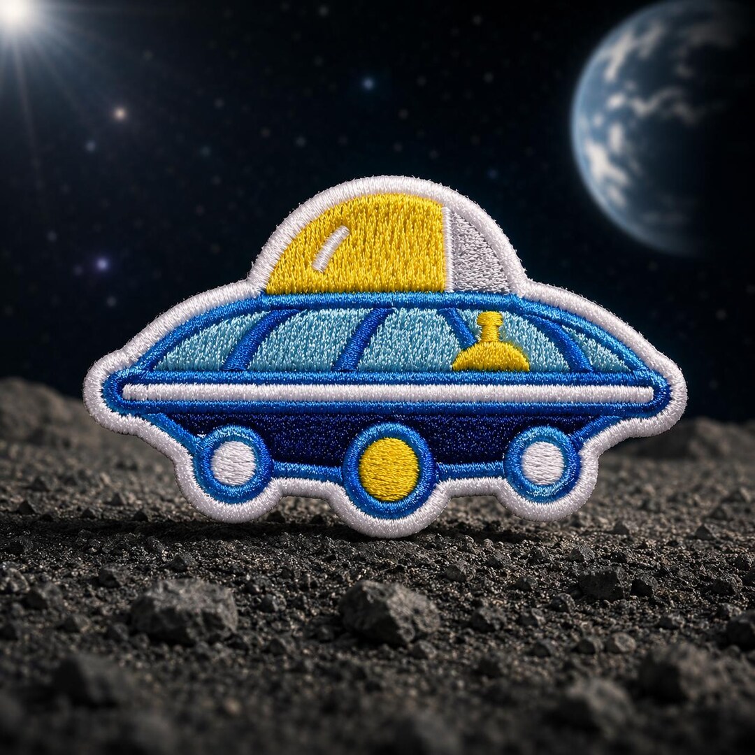 Embroidered UFO Patch: Retro Sci-fi Spaceship Iron-on Badge – Galaxy ...