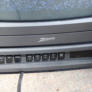 20 Inch, 1997, Set Design, Zenith TV, Television Screen, Working, Retro ...