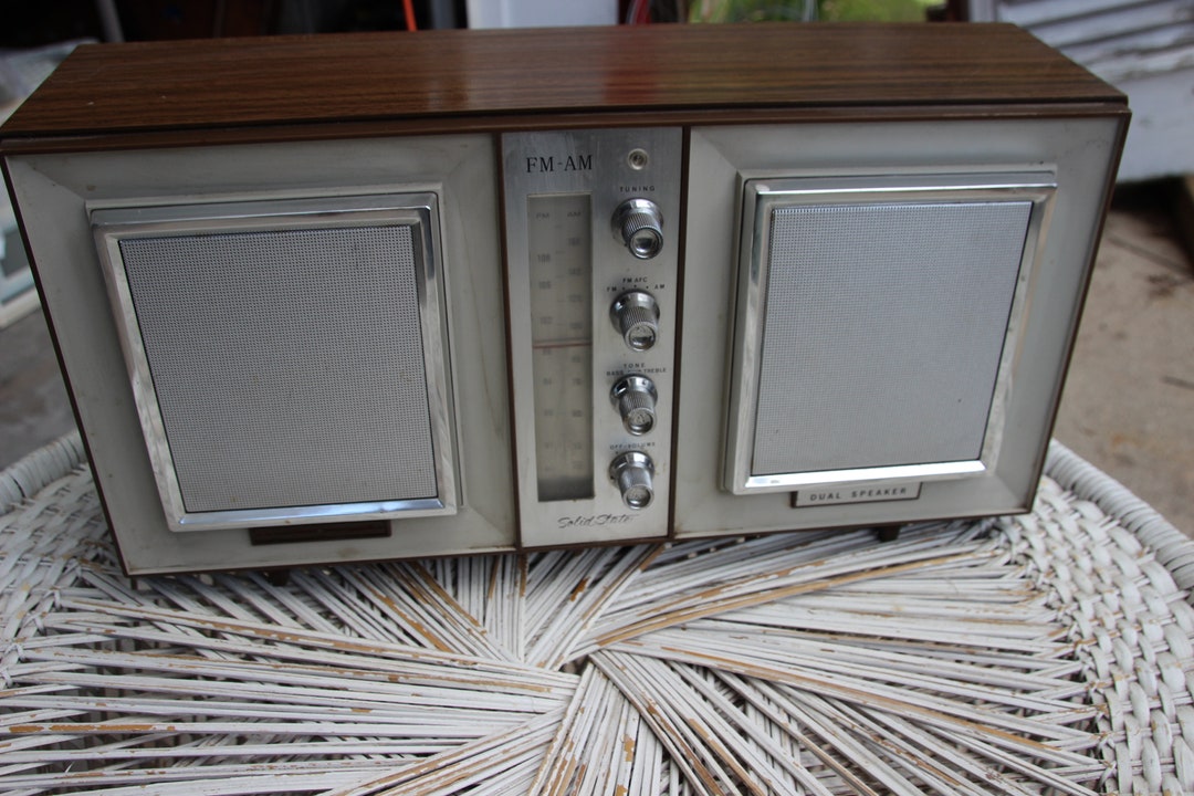 Vintage Panasonic Radio, Electric, FM-AM Radio, Dual Speakers, Radio ...
