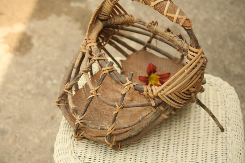 Vintage Rustic Twig Basket Coconut Husk Palm Stick - Etsy