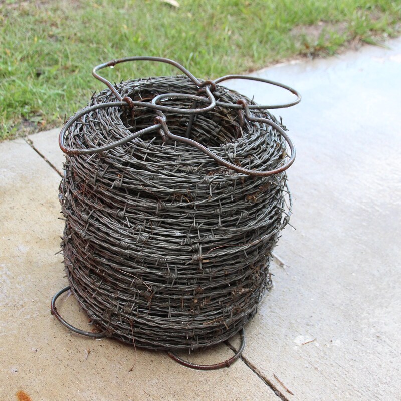 Rusty Barbed Wire - Etsy