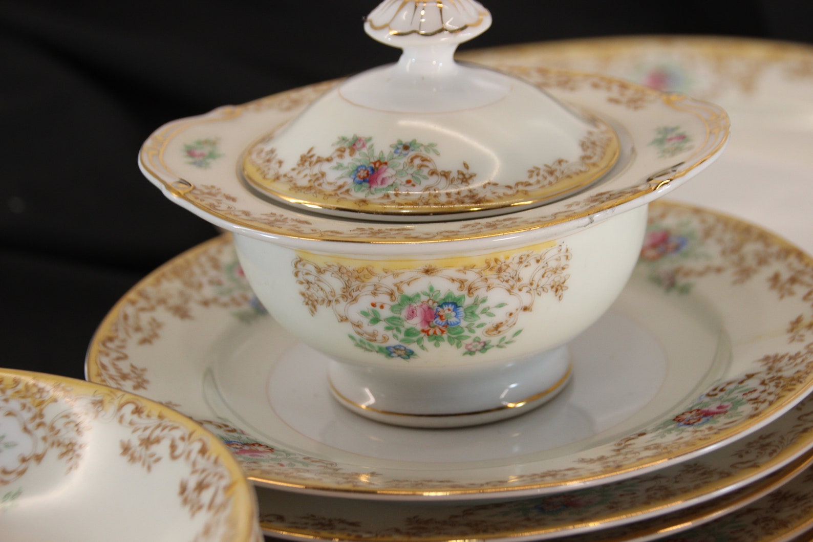 Set of 39 Pieces Royal Chester Ogden China Fine China - Etsy UK