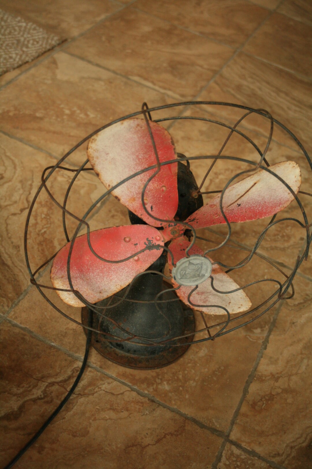 R& M Fan, Old Fan, Home Decor, Industrial, 1950s, Green Fan, Desk Fan ...