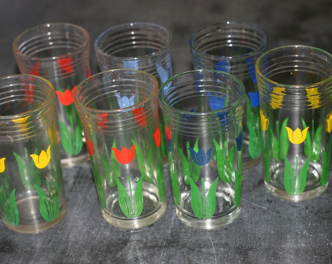 Set of 7 Vintage Tulip Juice Glasses, Vintage Flower Glasses ...