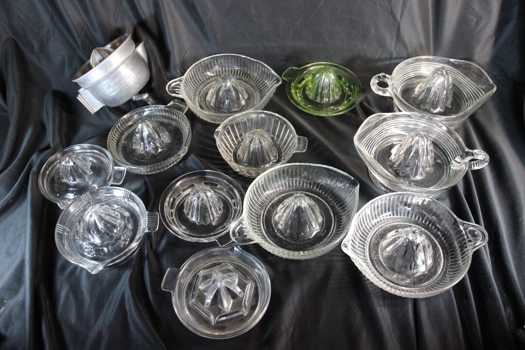 13 Vintage Reamers, Mid Century, Kitchen Tool, Juicer, Uranium Glass ...