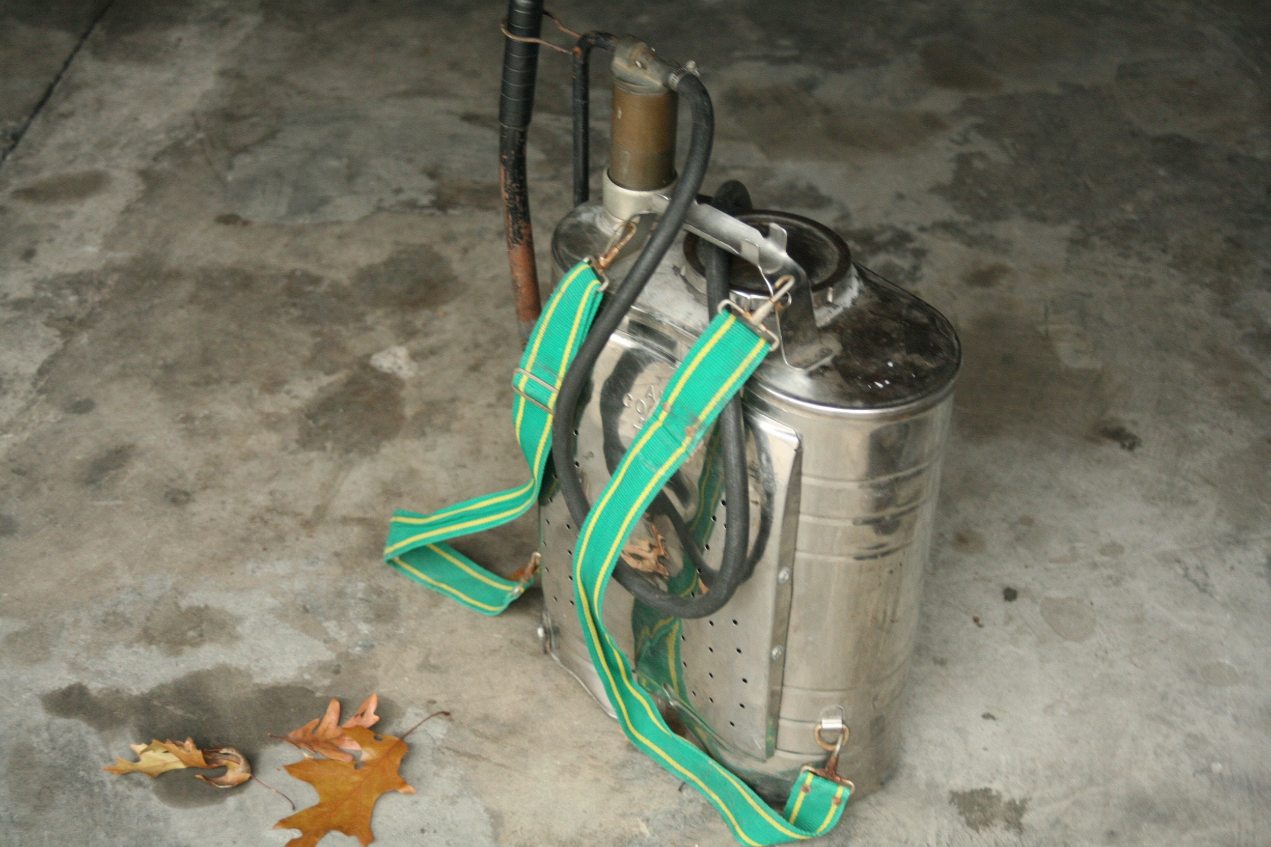 Vintage Industrial Metal Backpack Insecticide Bug Poison - Etsy