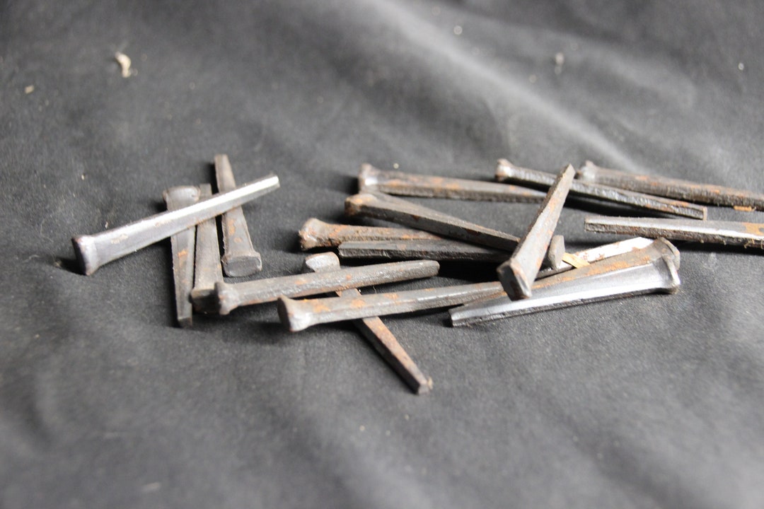 100 Old Flathead Nails, Old Nails, Forged Nails, Furniture Maker ...