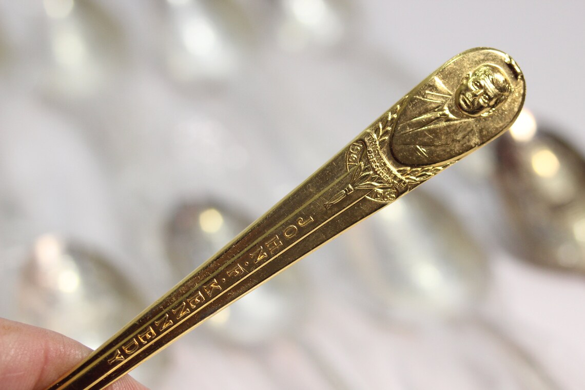 SALE - Set of 35, Presidential Spoons, International Silver, Spoons ...