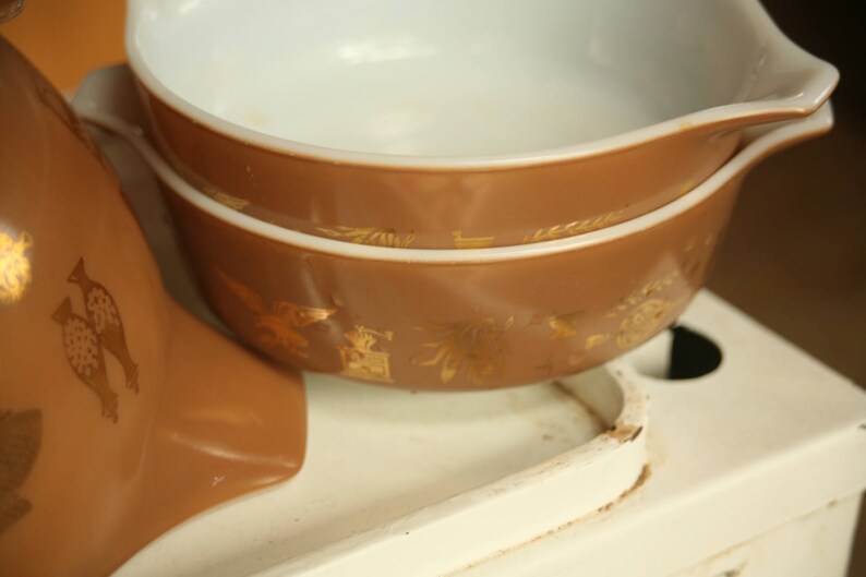 Vintage Brown Pyrex Cinderella Bowls Gold on Brown Bowls Two | Etsy
