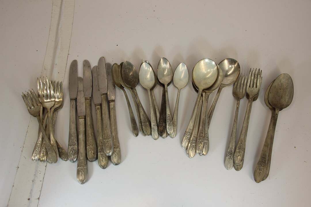 39 Pieces, Rogers Extra Plate, Silverware, Art Deco Style, Silverware ...