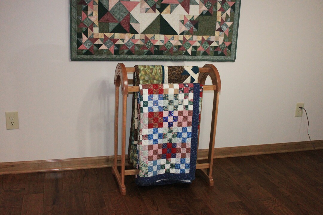 Cherry Quilt Rack, Shown With Cherry Stain, 29 Colors Available - Etsy