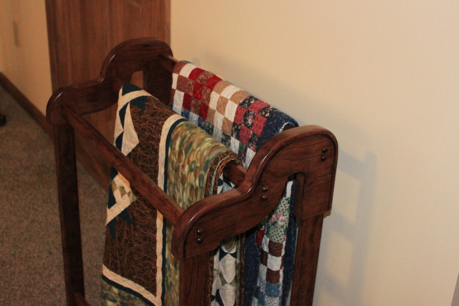 Tiered Cherry Quilt Rack, With #9 Red Mahogany Stain, 29 Other Colors ...