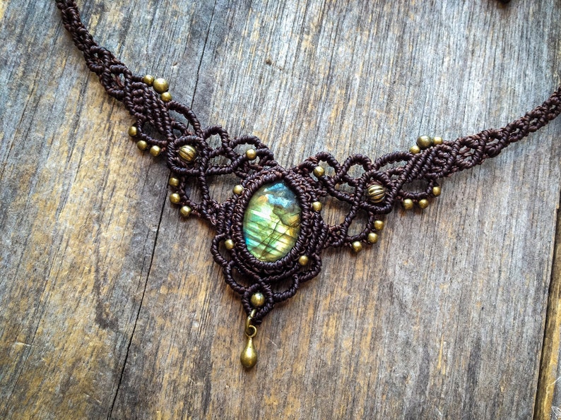 Collier macramé elfique tiare Labradorite bijoux micro macrame | Etsy
