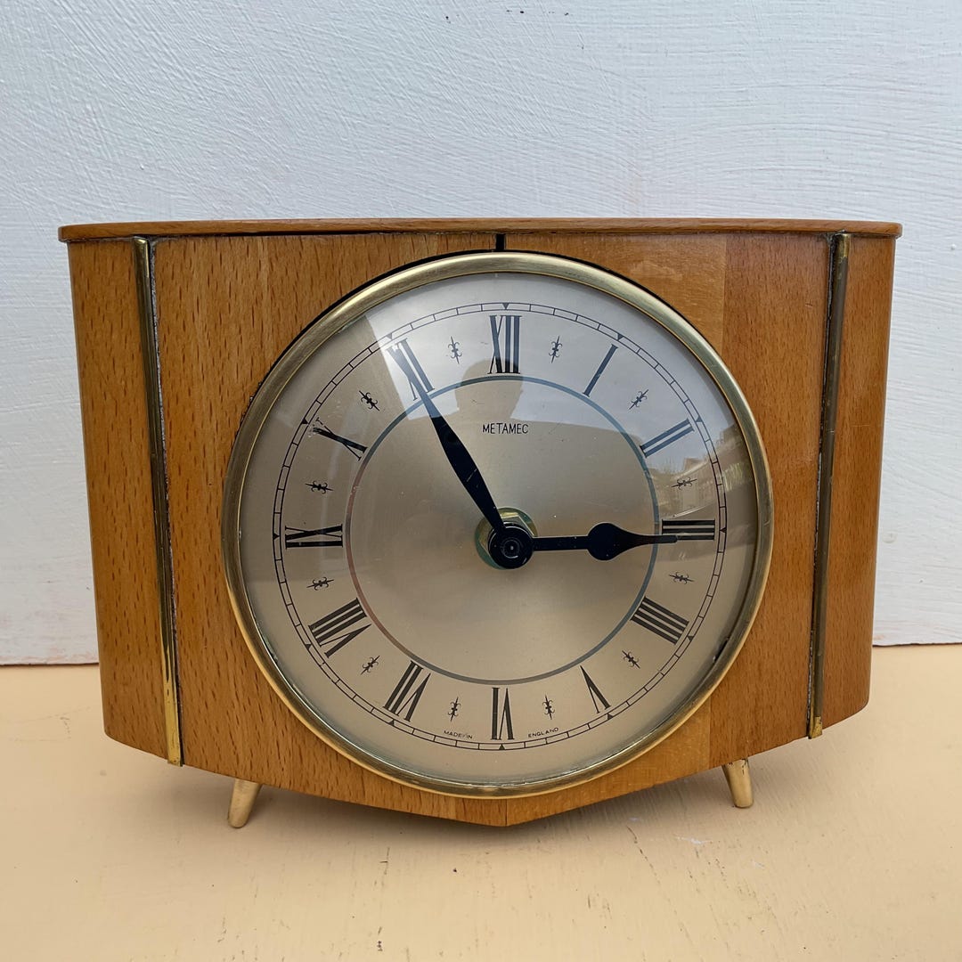 Metamec Vintage Clock - Mantel Shelf Clock - Recycled Battery Clock - Etsy