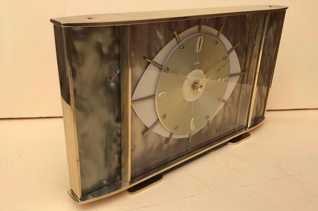 Metamec Vintage Clock - Mantel Shelf Recycled Battery Clock - Etsy