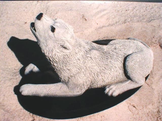 Timber Wolf Sculpture - Etsy