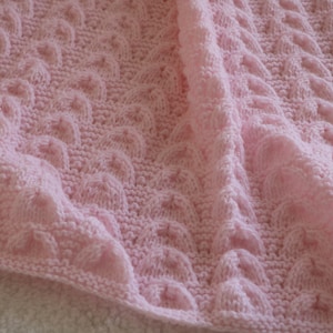 KNITTING PATTERNS Baby Blanket Pattern Sea Shell Baby Blanket Knit ...