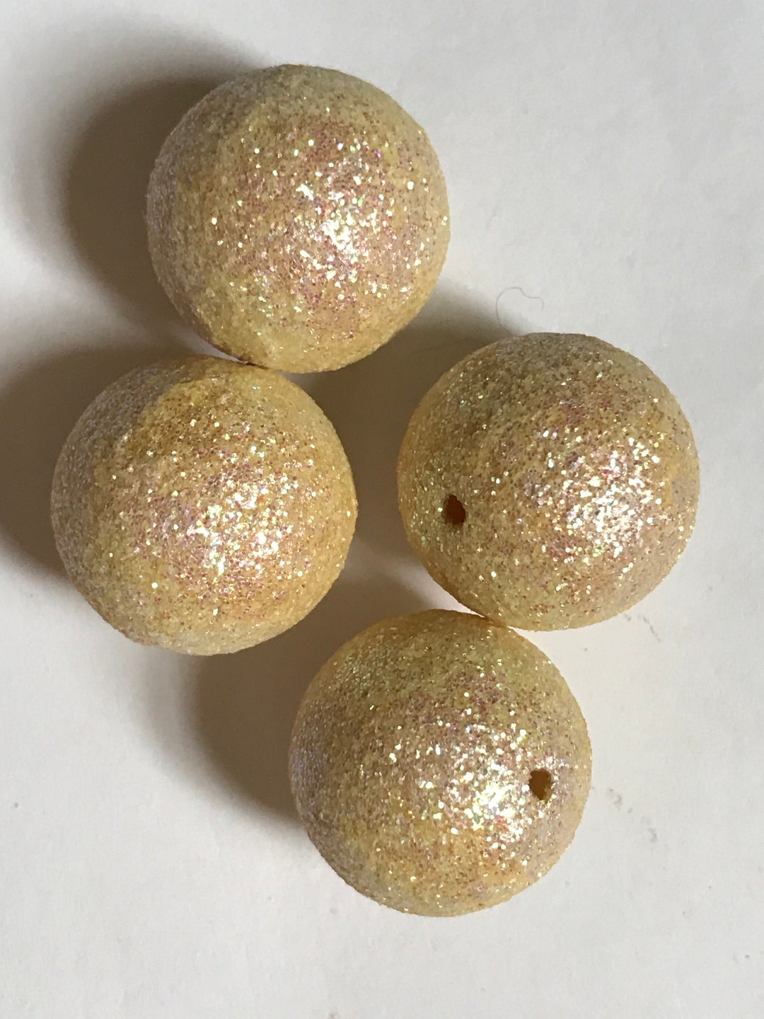 Six Gorgeous Very Light Beige “sparkle Beads” - 18 Mm Rounds - Etsy