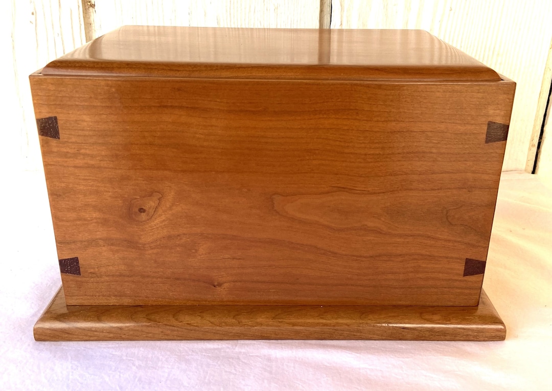 Adult Wood Cremation Urn, Solid Cherry With Paduk Splines - Etsy