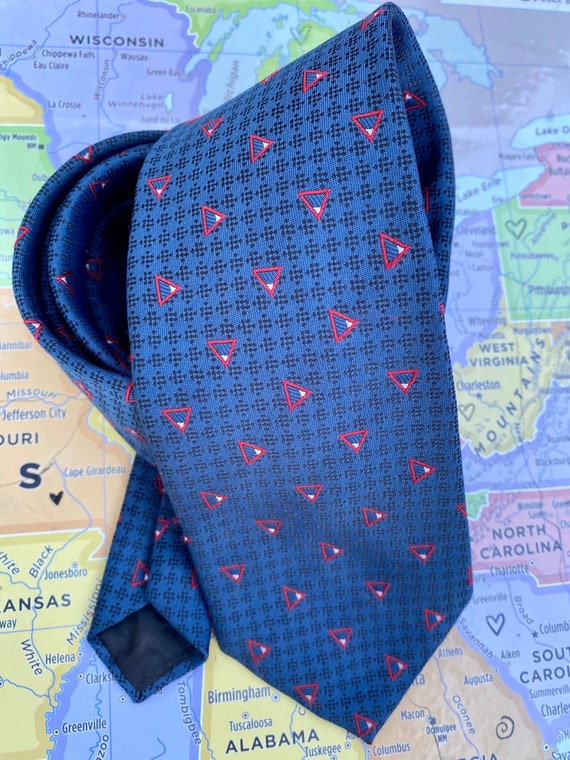 vintage triangle tie by wembley, mountain tie, go wes… - Gem