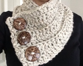 Scarf with buttons | Etsy