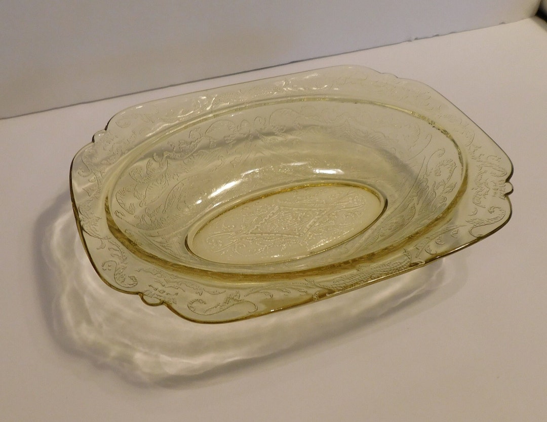 Federal Glass Iconic MADRID Pattern Vintage Light Amber Bowl - Etsy