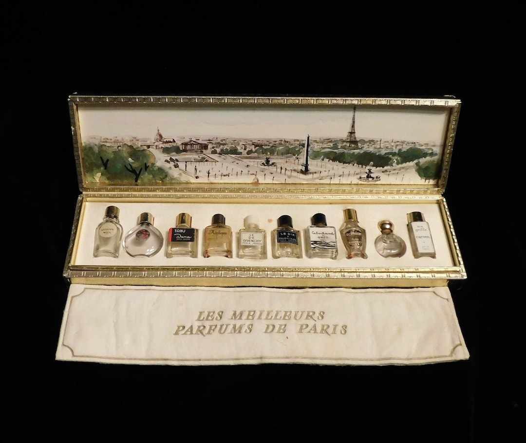 French Les Meilleurs Parfums De Paris Miniature Bottles, Complete ...