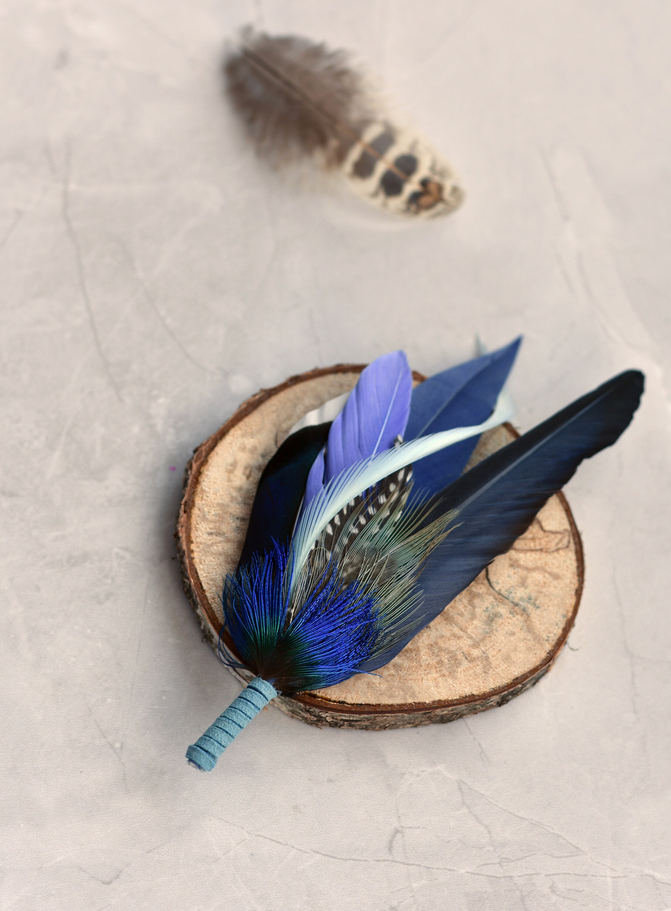 Blue Feather Lapel Pin No.92