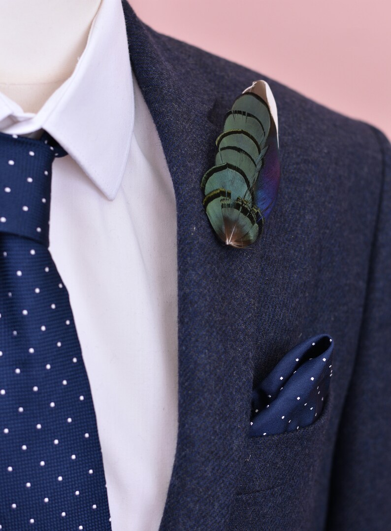 Duck Feather Lapel Pin in Navy and Green Feather Boutonniere | Etsy UK